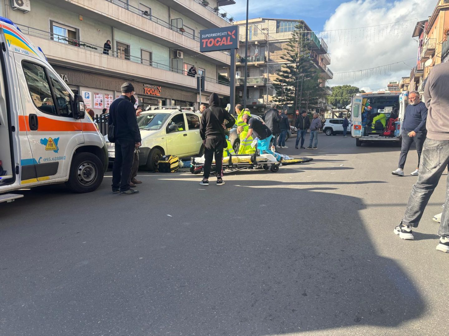 Adrano. 47enne in arresto cardiaco si accascia in via Cappuccini. Dopo ...