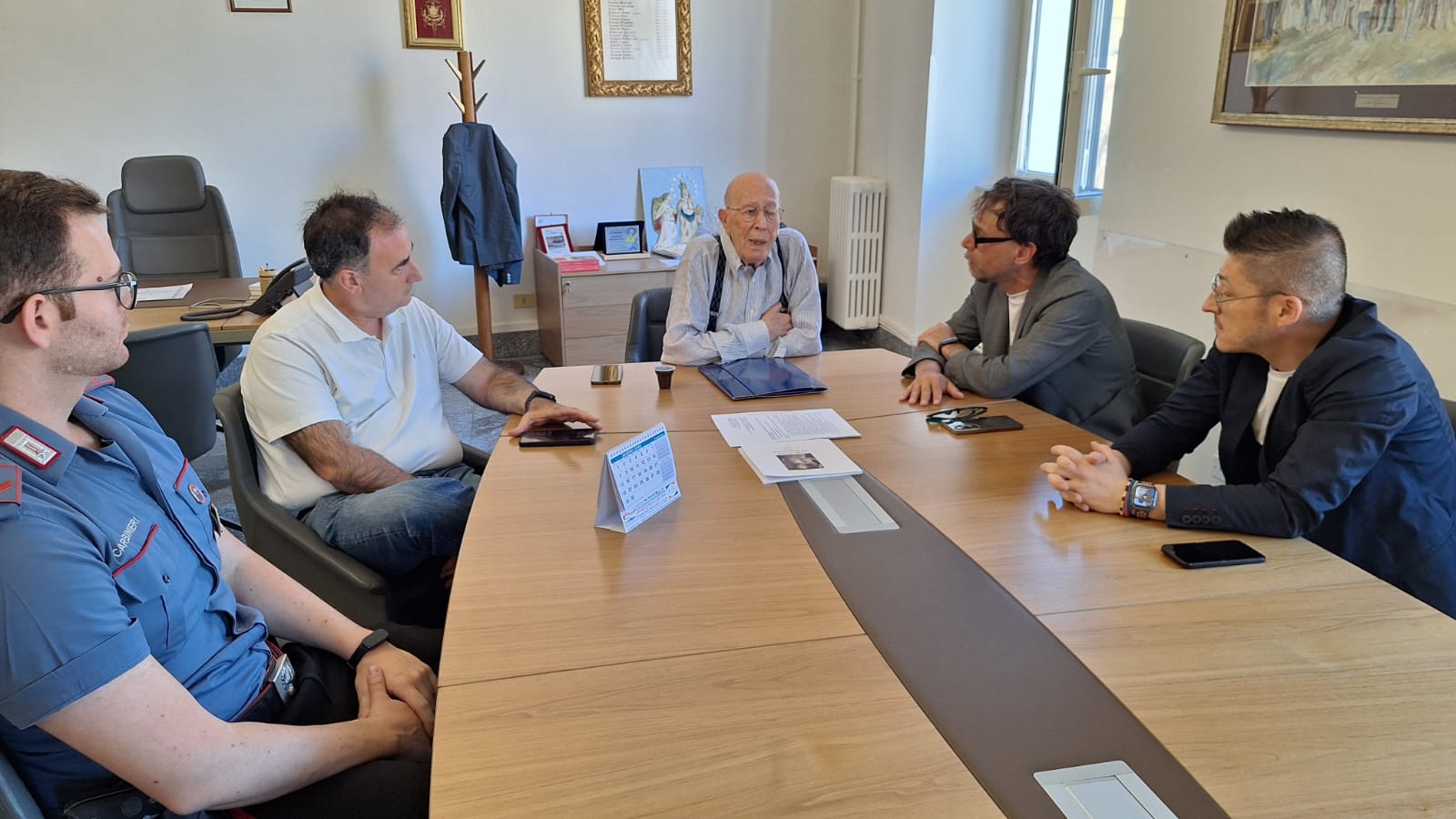 Bronte. Il neo sindaco Gullotta in municipio per incontrare Firrarello ...